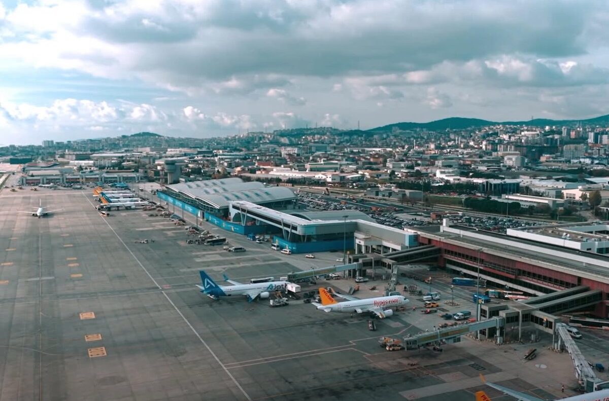 SABİHA GÖKÇEN HAVALİMANI T1 TERMİNALİ AÇILDI: YOLCULARI NELER BEKLİYOR ...